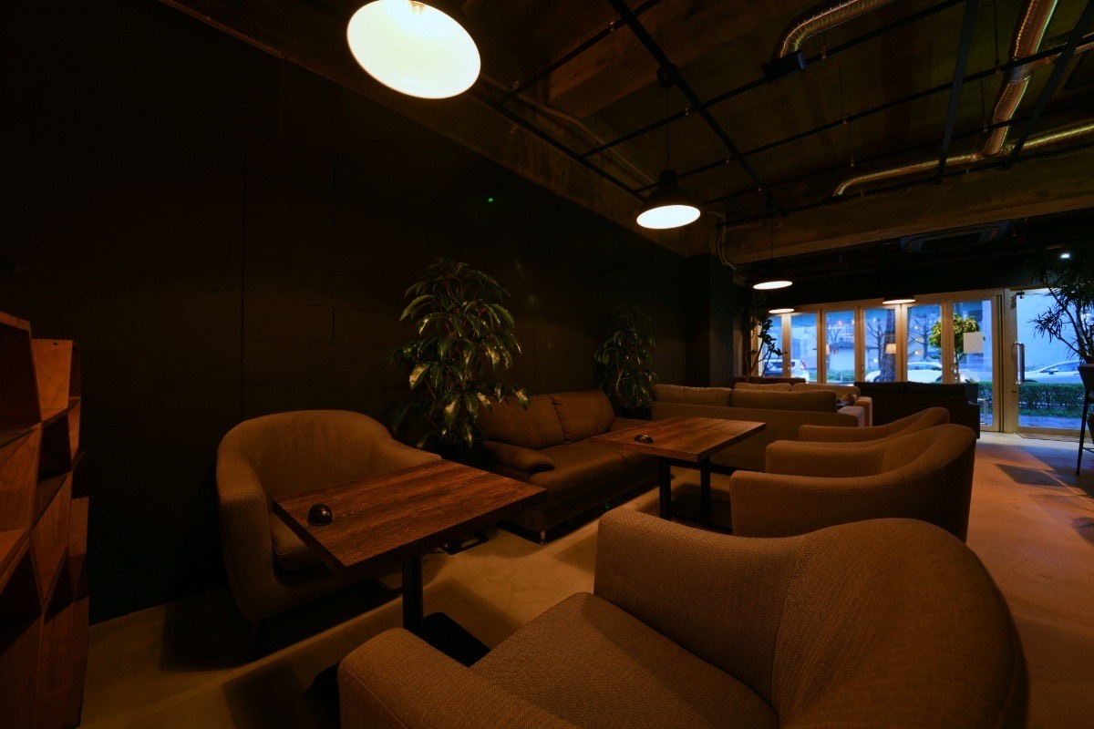 【中区・鶴舞】モダンクラシックな夜カフェ『NINE CAFE』でイタリアンとデザートを | NAGOYA.（ナゴヤドット）